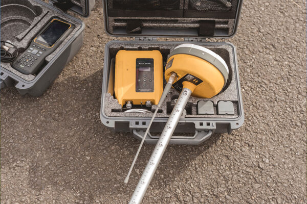 How to Use Handheld GPS for Surveying | Trakkit GPS