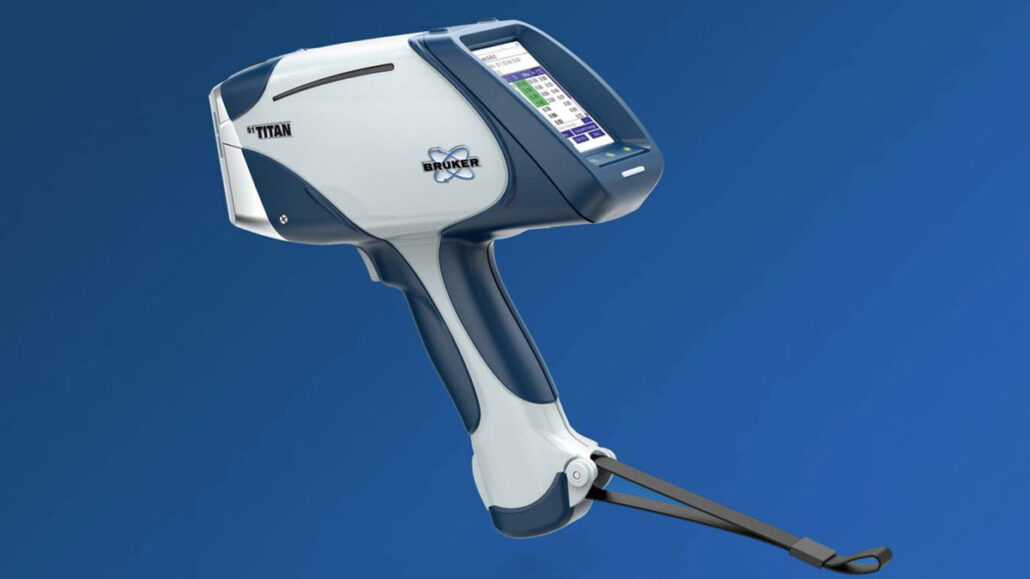 Bruker S1 Titan 800 XRF Analyzer Review: Exclusive Look
