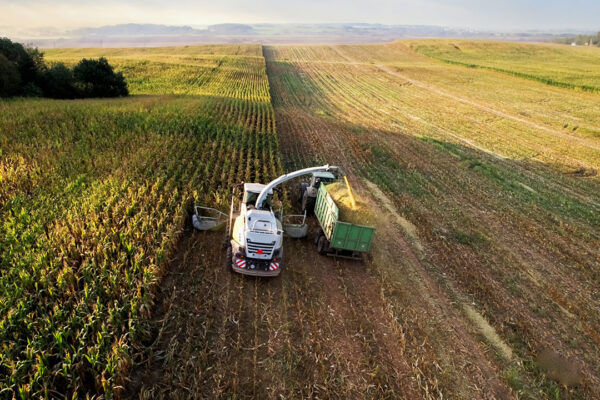 Best GPS Tracker for Farm Equipment | Trakkit